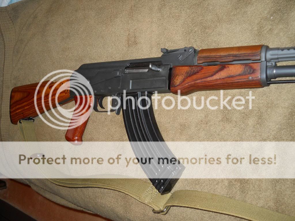 Proper finish color for polish akm wood? | AK Rifles
